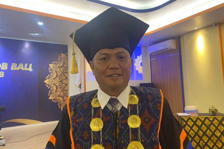 I Kadek Pranajaya Dilantik Jadi Rektor IDB Bali 2024-2028 | BALIPOST.com