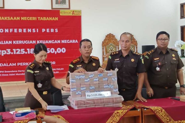 Kejari Tabanan Kembalikan Kerugian Negara Rp 3 Miliaran dari Dua Kasus ...