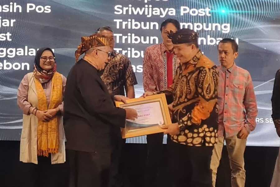 Bali Post Raih Penghargaan Media Lokal Terbaik | BALIPOST.com