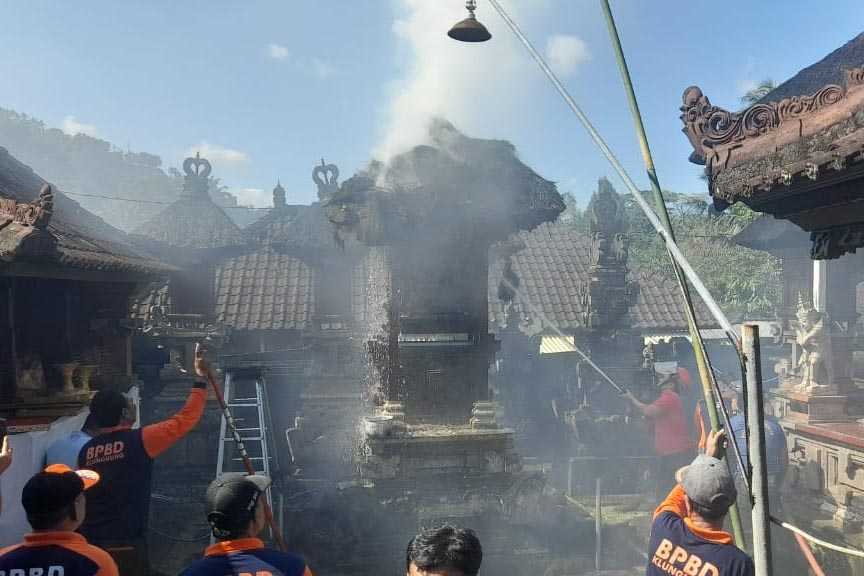 Sembarangan Bakar Sampah, Enam Pelinggih Terbakar || BaliPost.com ...