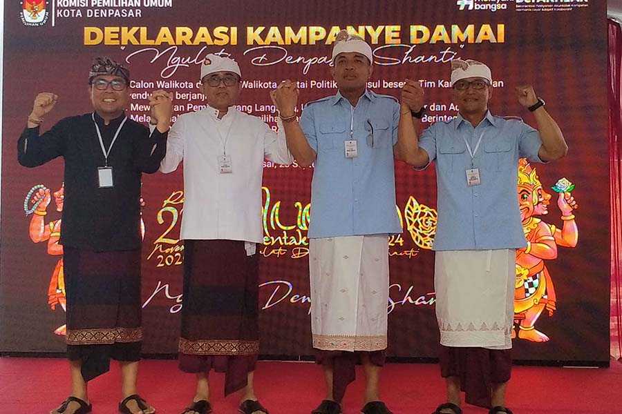 Undi Nomor Urut di Pilwalkot Denpasar, Dua Paslon Jalan Bareng ke Kantor KPU | BALIPOST.com