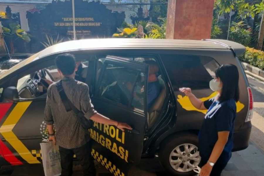 Diduga Terlibat Prostitusi, Sejumlah WNA Diperiksa Imigrasi | BALIPOST.com