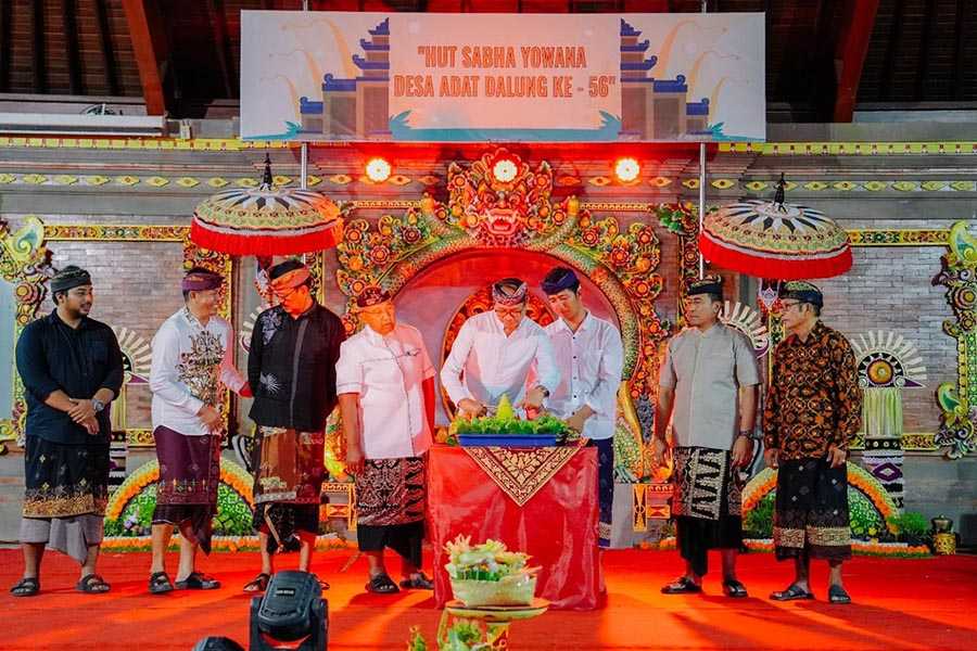 Desa Adat Dalung Rayakan HUT Ke-56, Sabha Yowana dengan Semangat ...
