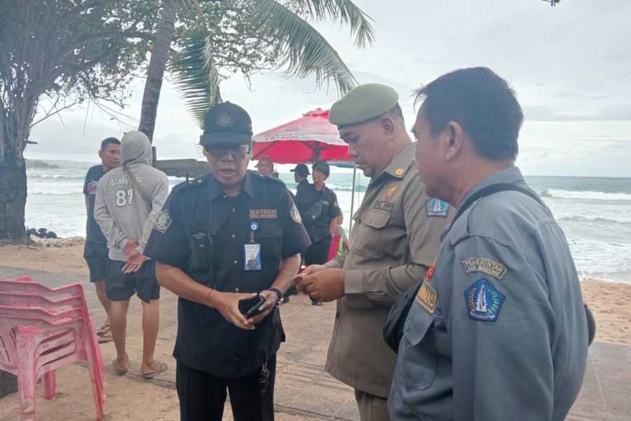 Satpol PP Badung Kerahkan Ratusan Personil Amankan Malam Pergantian ... Satpol PP Badung Kerahkan Ratusan Personil Amankan Malam Pergantian ...