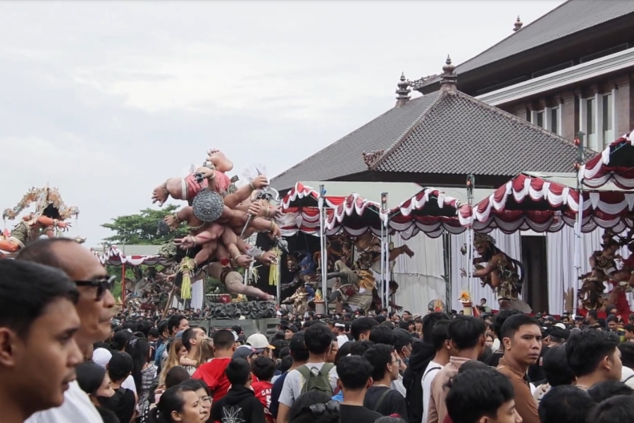 Bhandana Bhuhkala Festival di Puspem Badung, Masyarakat Antusias Saksikan Parade Ogoh-ogoh ...