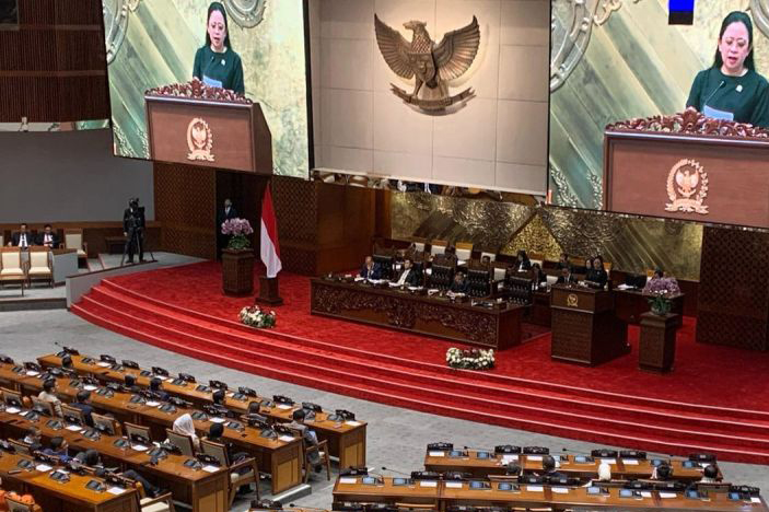 DPR dan Pemerintah Setujui Tiga RUU Jadi UU | BALIPOST.com