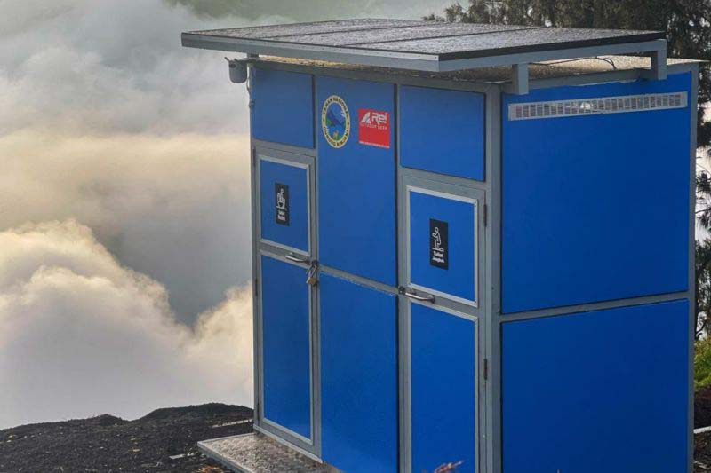 TNGR Bangun Toilet di Lingkungan Gunung Rinjani | BALIPOST.com