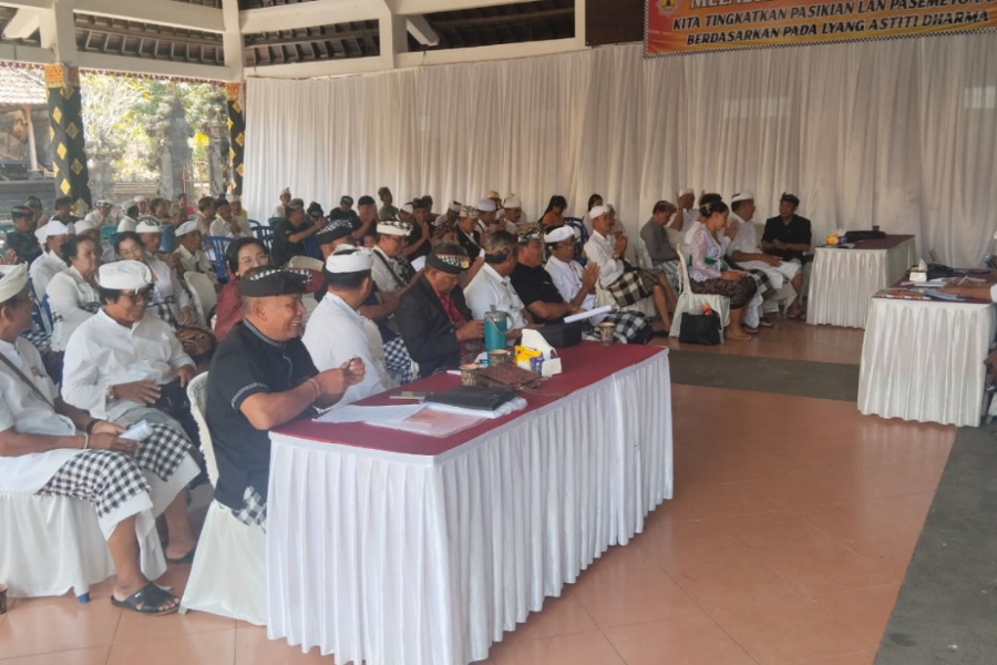 Pesamuan Agung Para Gotra Santana Dalem Tarukan Turut Pelihara Tradisi ...