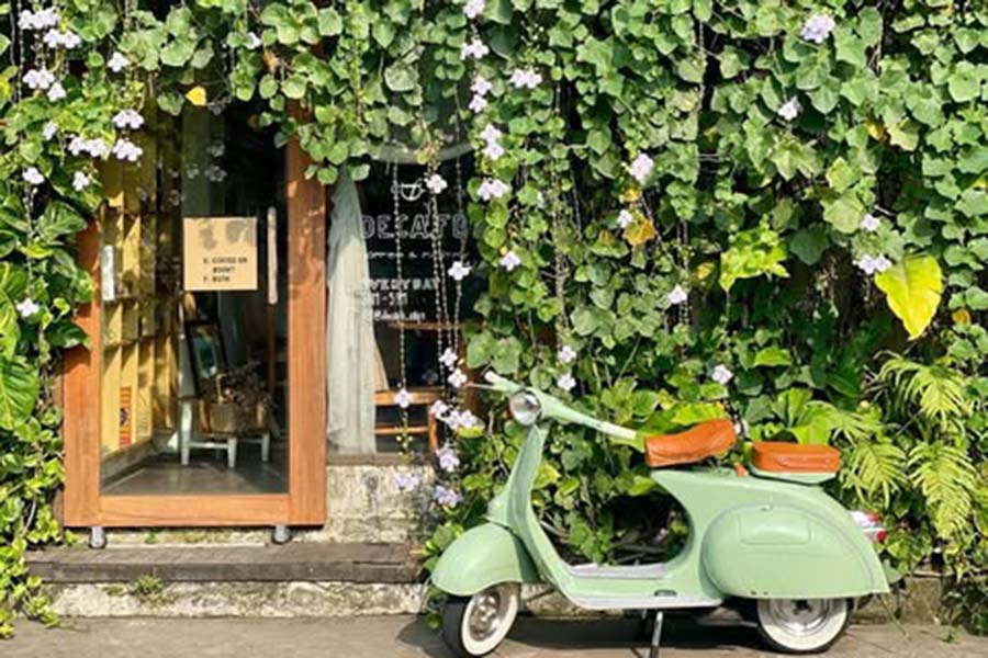 Ghibli Lovers Wajib Tahu! 5 Kafe dengan Vibes Ghibli di Bali | BALIPOST.com