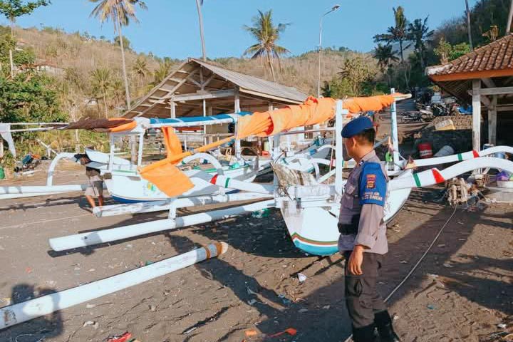 Berpotensi Banjir Rob, Masyarakat Pesisir Diimbau Tetap Waspada | BALIPOST.com