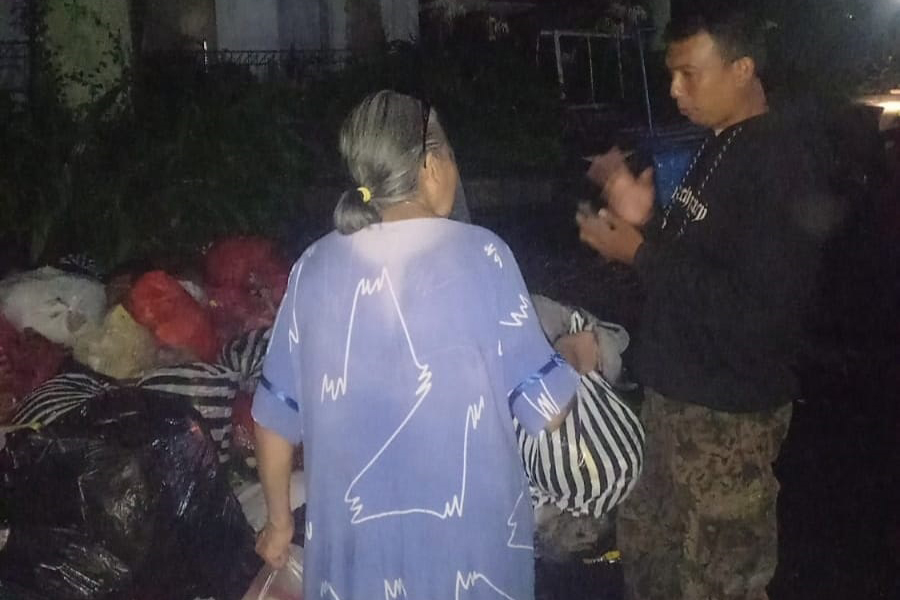 Pol PP Gianyar Tindak Tegas Pelaku Pembuangan Sampah Liar | BALIPOST.com