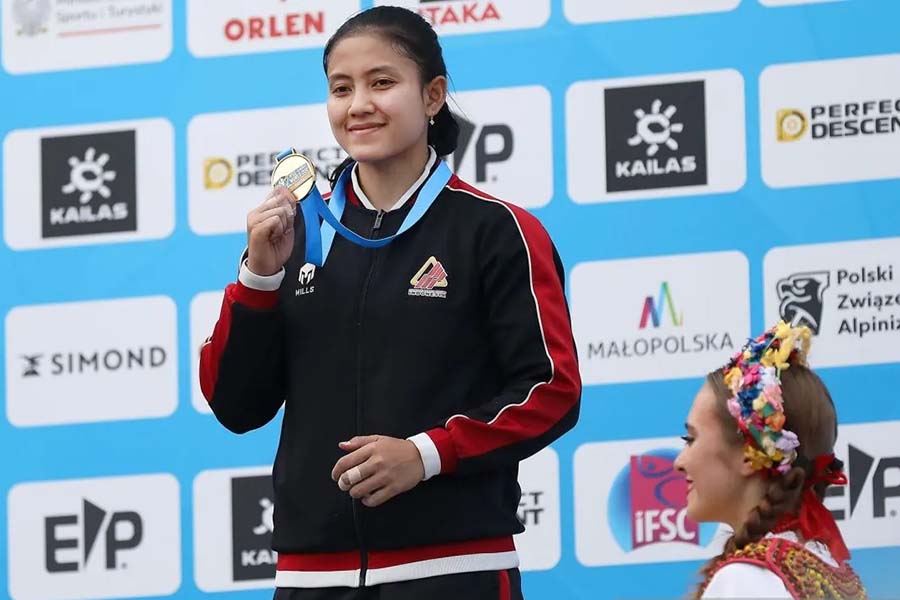 Desak Made Rita dan Raharjati Raih Emas di IFSC Climbing World Cup ...