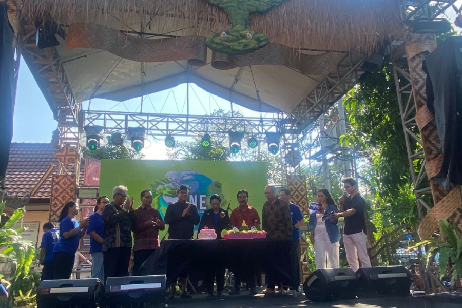 HUT ke-74, SMPN 1 Denpasar Gelar Spensa Festival 2025 | BALIPOST.com