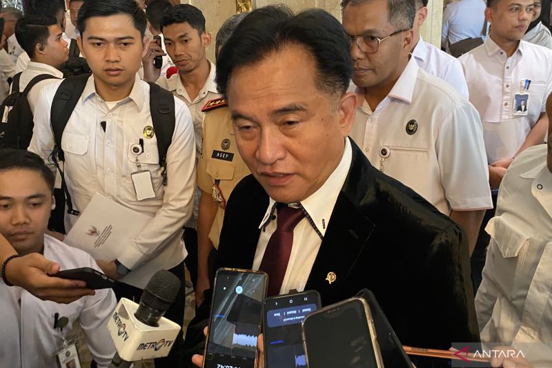 Diberi Amnesti, Yusril Sebut Kasus Yulianus Paonganan Terkait Politik ...
