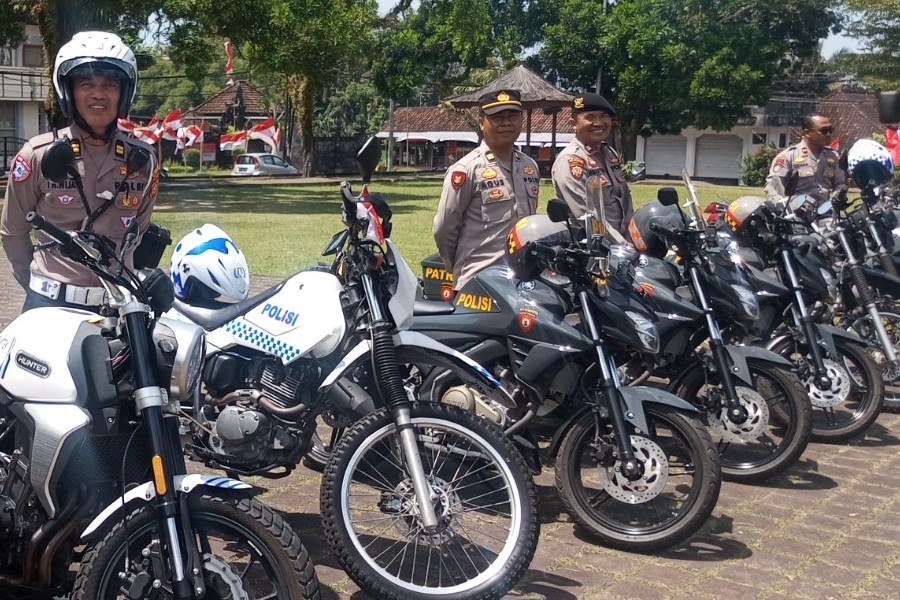 Jaga Situasi Aman dan Kondusif, Polres Karangasem Gelar Patroli Skala Besar | BALIPOST.com