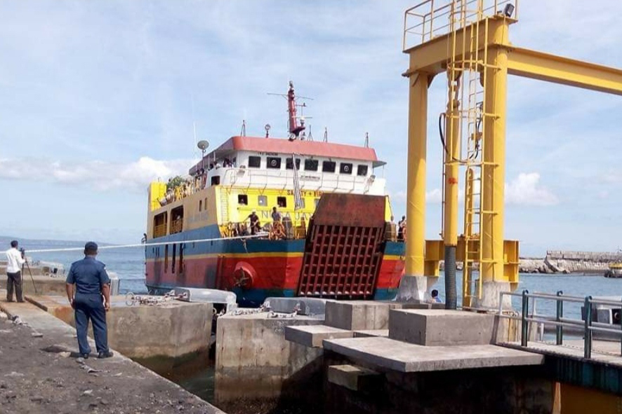 Kapal Roro NJA "Docking", Penyeberangan Digantikan LCT | BALIPOST.com