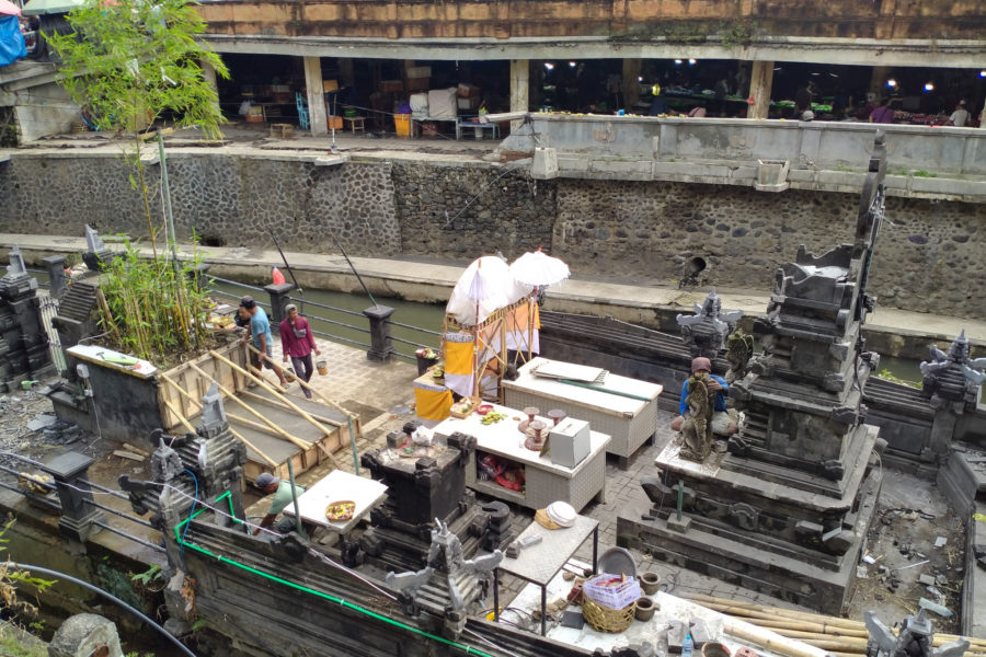 Rusak Diterjang Banjir Bandang, Perbaikan 2 Pura di Areal Pasar ...
