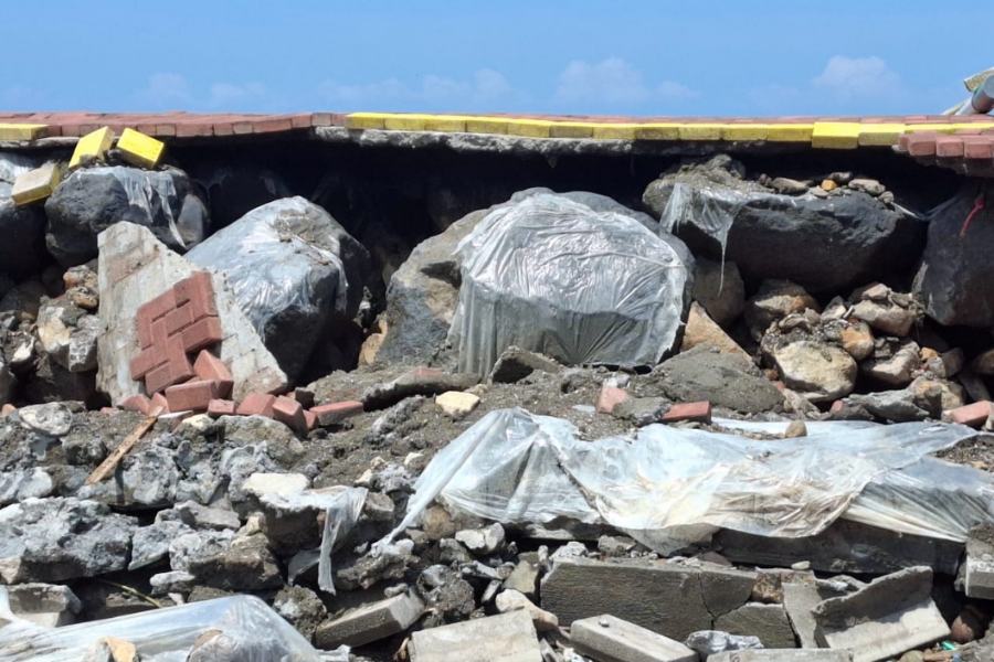 Senderan Pebuahan Rusak Semakin Parah, Warga Pertanyakan Kualitas ...