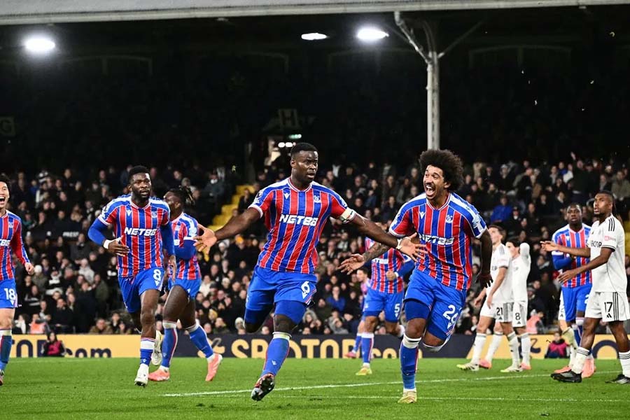 Crystal Palace Tembus Empat Besar, Persaingan Liga Inggris Makin ...