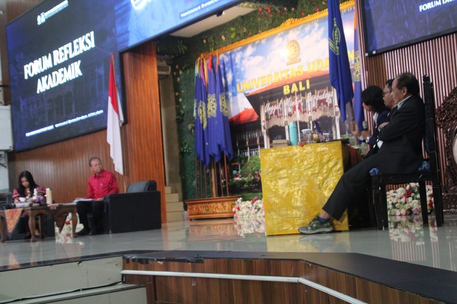 Bedah Setahun Kepemimpinan Gubernur Koster, BEM Unud Soroti Sport ...