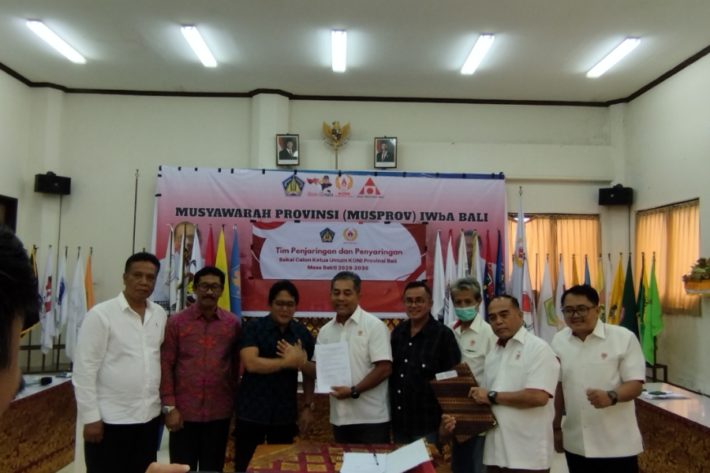 Giri Prasta Ditetapkan Jadi Calon Tunggal Ketum KONI Bali 2026–2030 ...