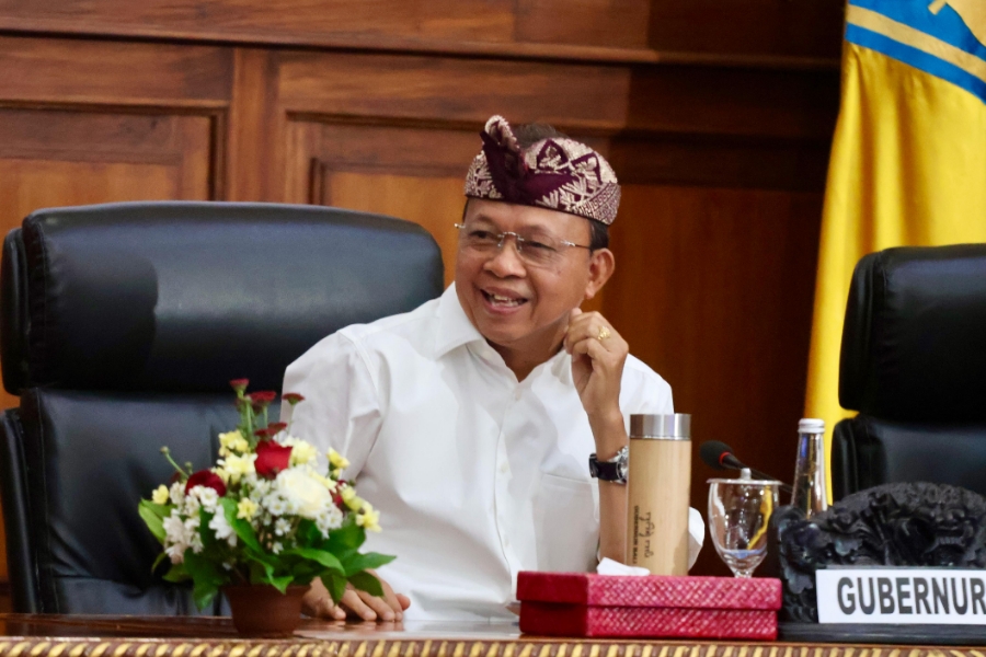 Gubernur Koster Resmi Berlakukan Perda Pelindungan Pantai Dan Sempadan ...