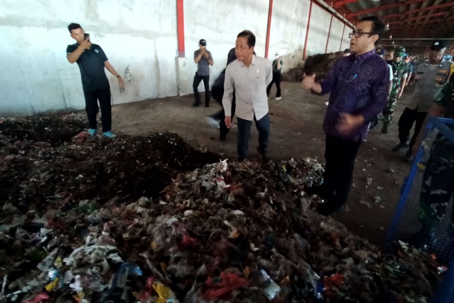 Menteri LH Tegaskan TPA Open Dumping di Bali Dihentikan Agustus 2026 ...