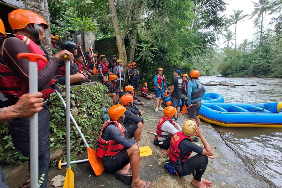 Puluhan Pemandu Arung Jeram Bali Ikuti Sertifikasi Kompetensi Kemenpar ...