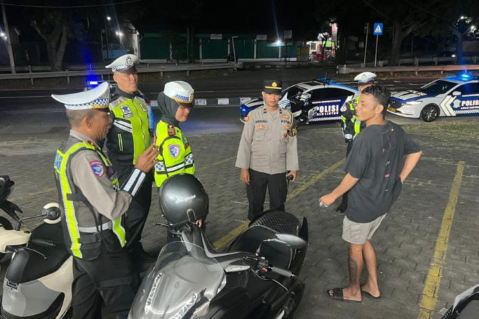 Cegah Balap Liar, Polres Gianyar Intensifkan Patroli Blue Light di ...