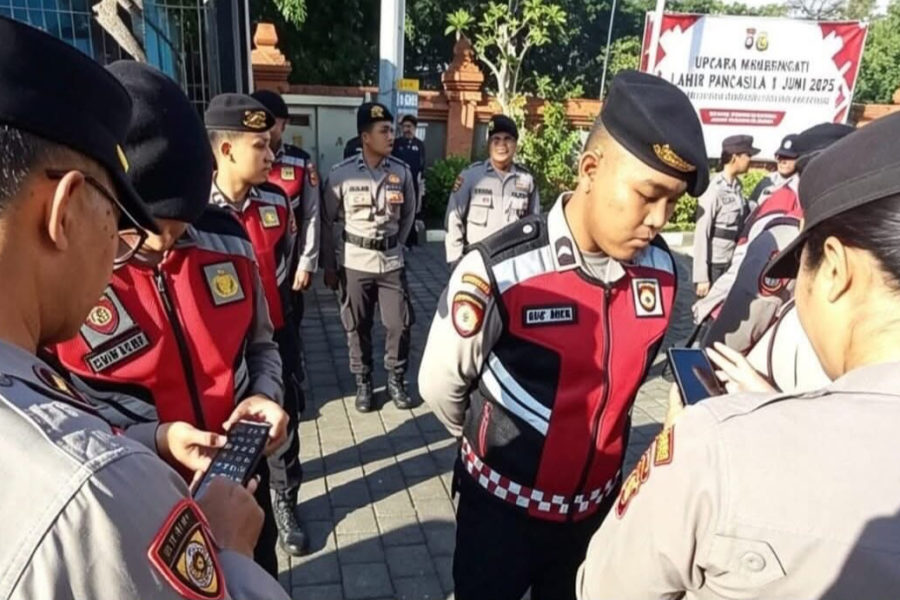 Cegah Keterlibatan Judol, Polres Bandara Ngurah Rai Gencar Sidak HP ...