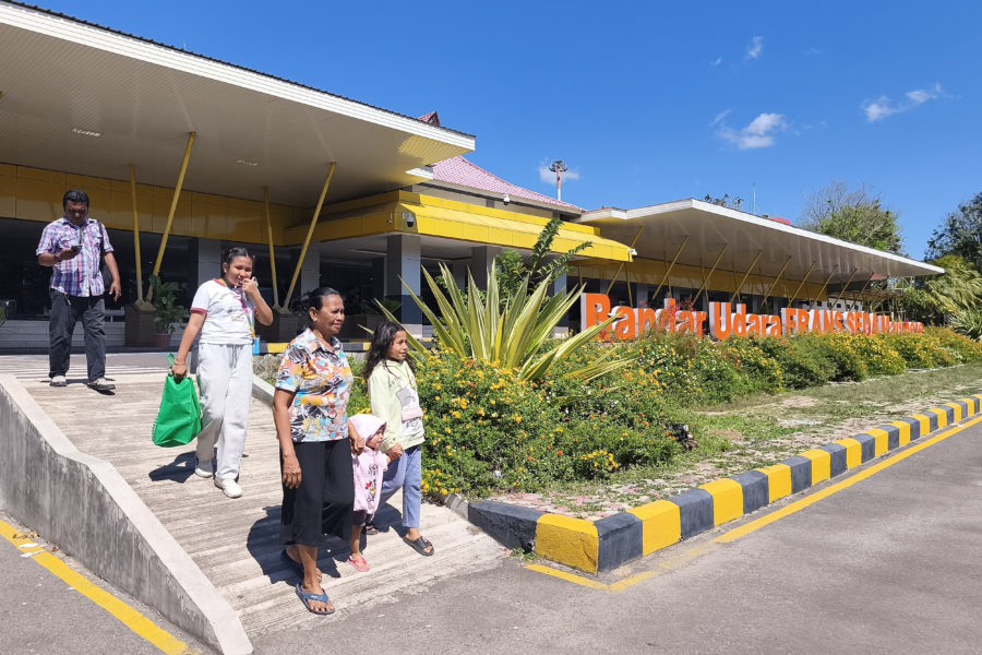 Gunung Lewotobi Laki Laki Kembali Erupsi, Tinggi Kolom Abu Capai 1,5 ...