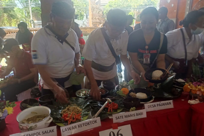 Jukut Empol Salak, Sayur Tunas Salak Khas Desa Pajahan Tabanan ...