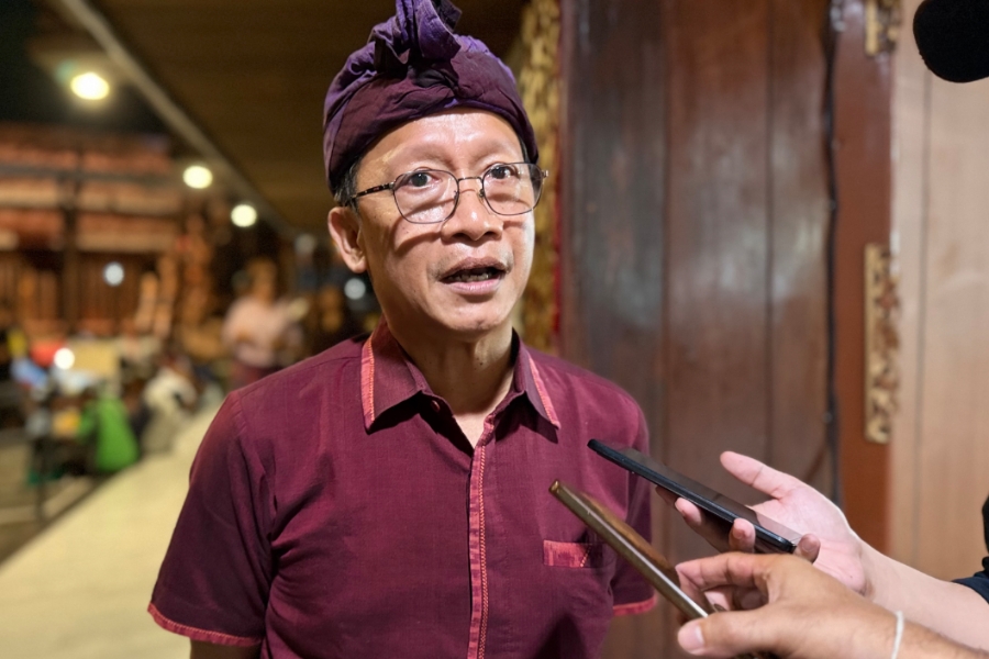 Muncul 'Perang' Baliho Terkait Kerusakan Jalan Di Ubud, Ini Kata Kadis ...