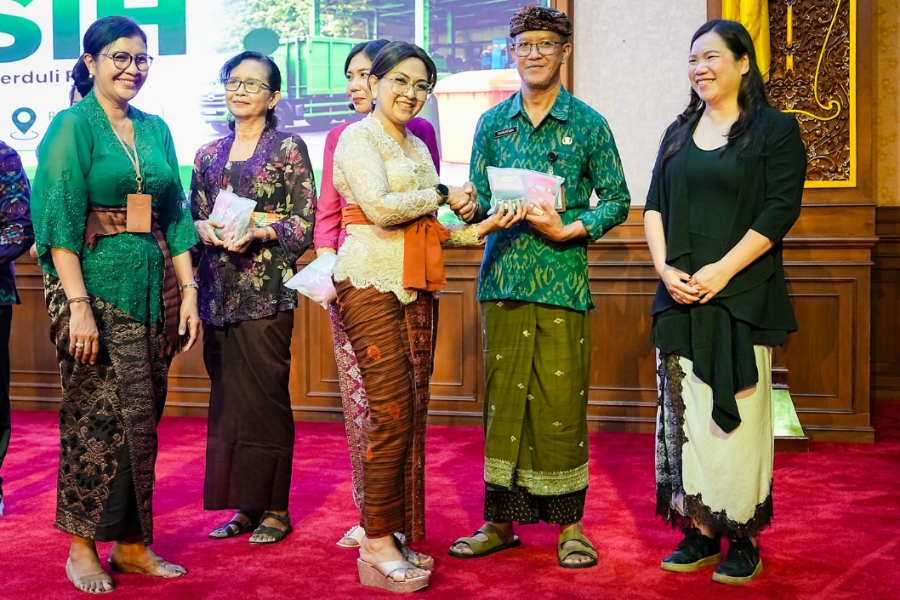 TP PKK Sosialisasikan Badung Peduli Residu Dan Optimalisasi Bank Sampah ...